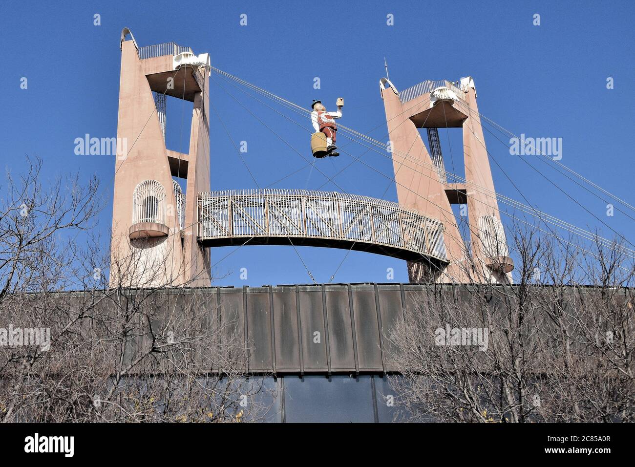 Strange buildings hi-res stock photography and images - Alamy