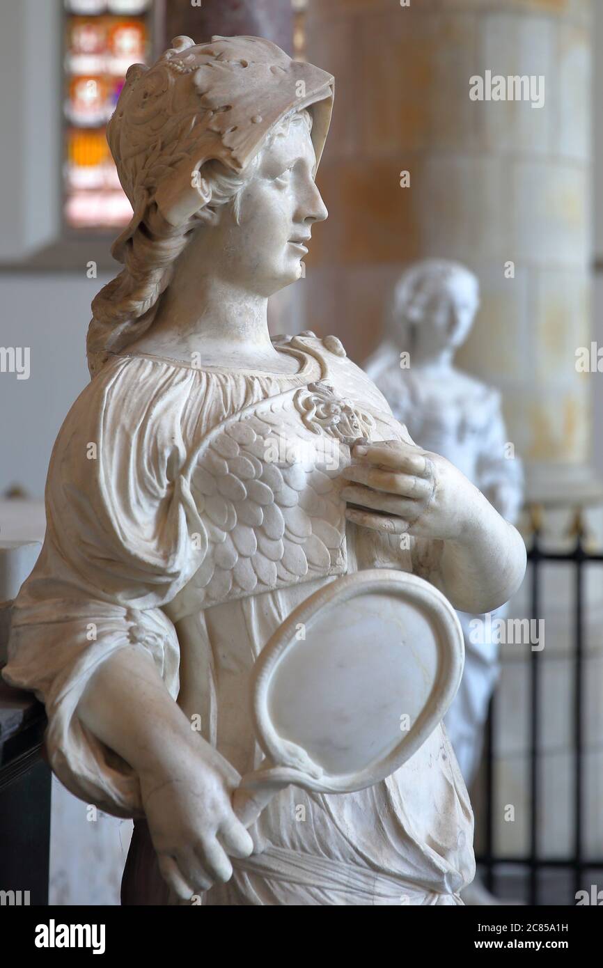 Grote kerk den haag hi-res stock photography and images - Alamy