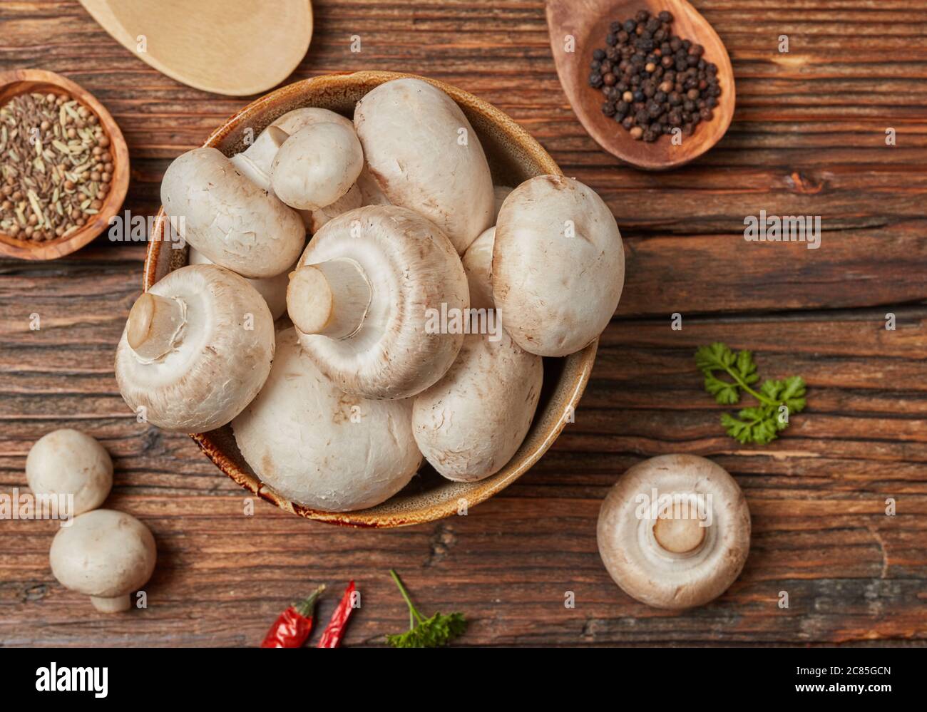 Fresh mushrooms cooking Stock Photo - Alamy