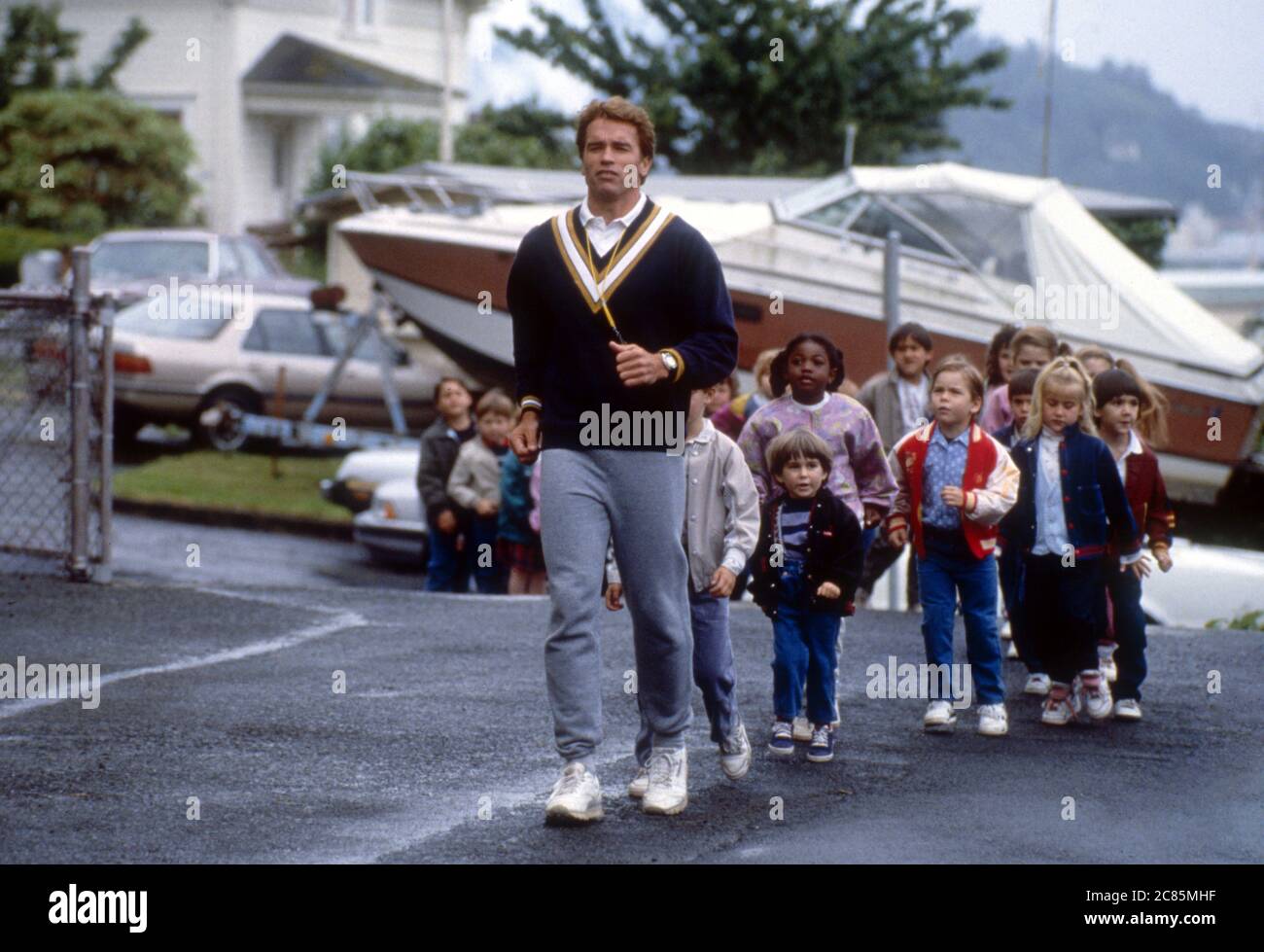 Kindergarten Cop Year : 1990 USA Director : Ivan Reitman Arnold ...