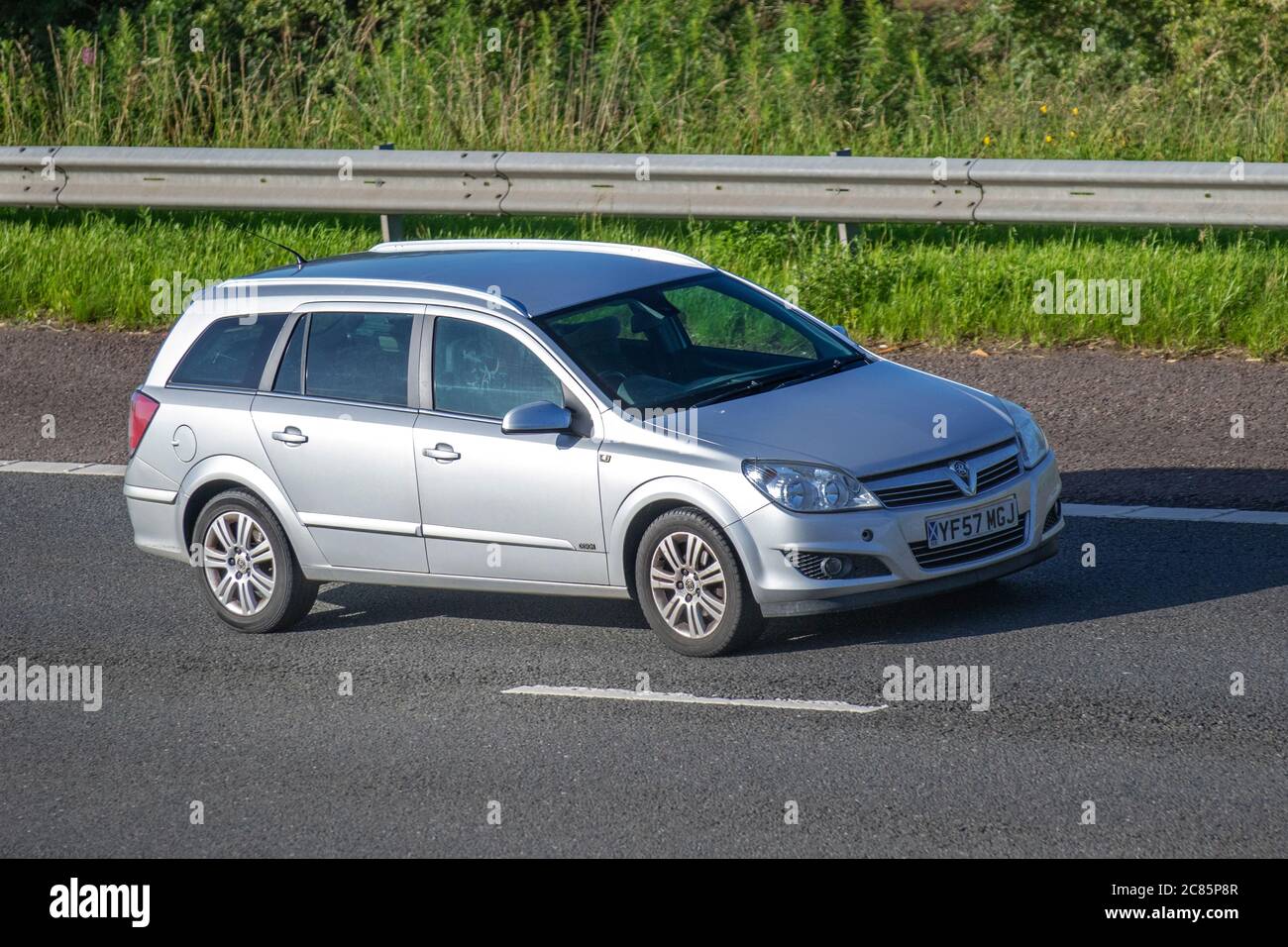 2007 vauxhall astra design a hi-res stock photography and images - Alamy