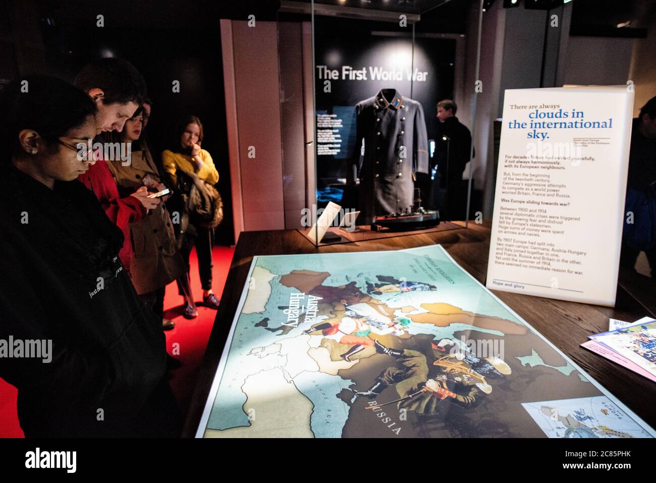 World war one artifacts hi-res stock photography and images - Alamy