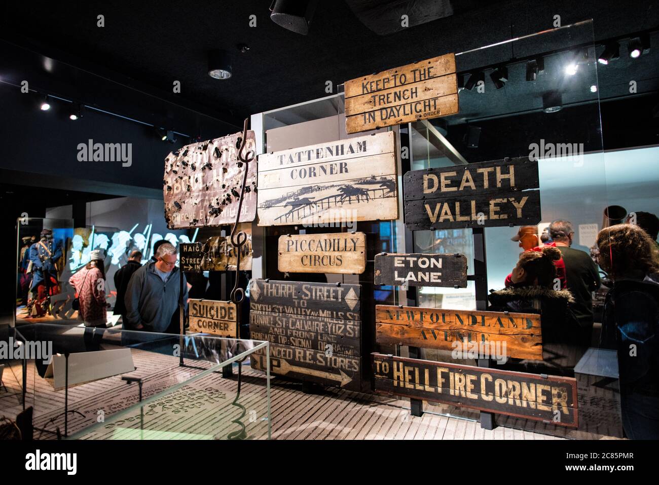 U shaped front hi-res stock photography and images - Alamy