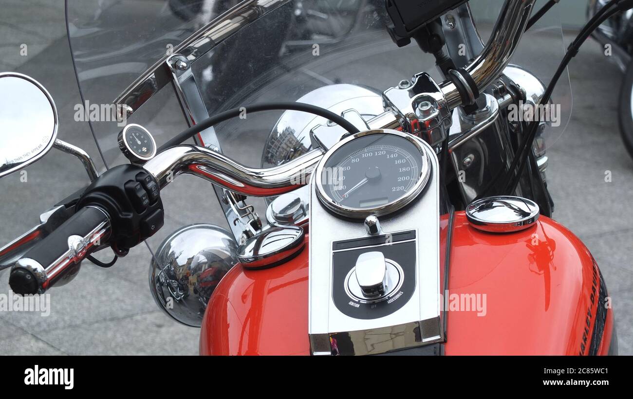 Harley dashboard hi-res stock photography and images - Alamy