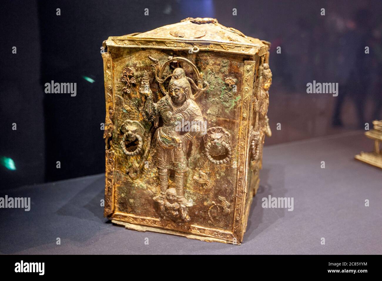 Gold reliquary in Gyeongju National Museum, Gyeongju, North Gyeongsang ...