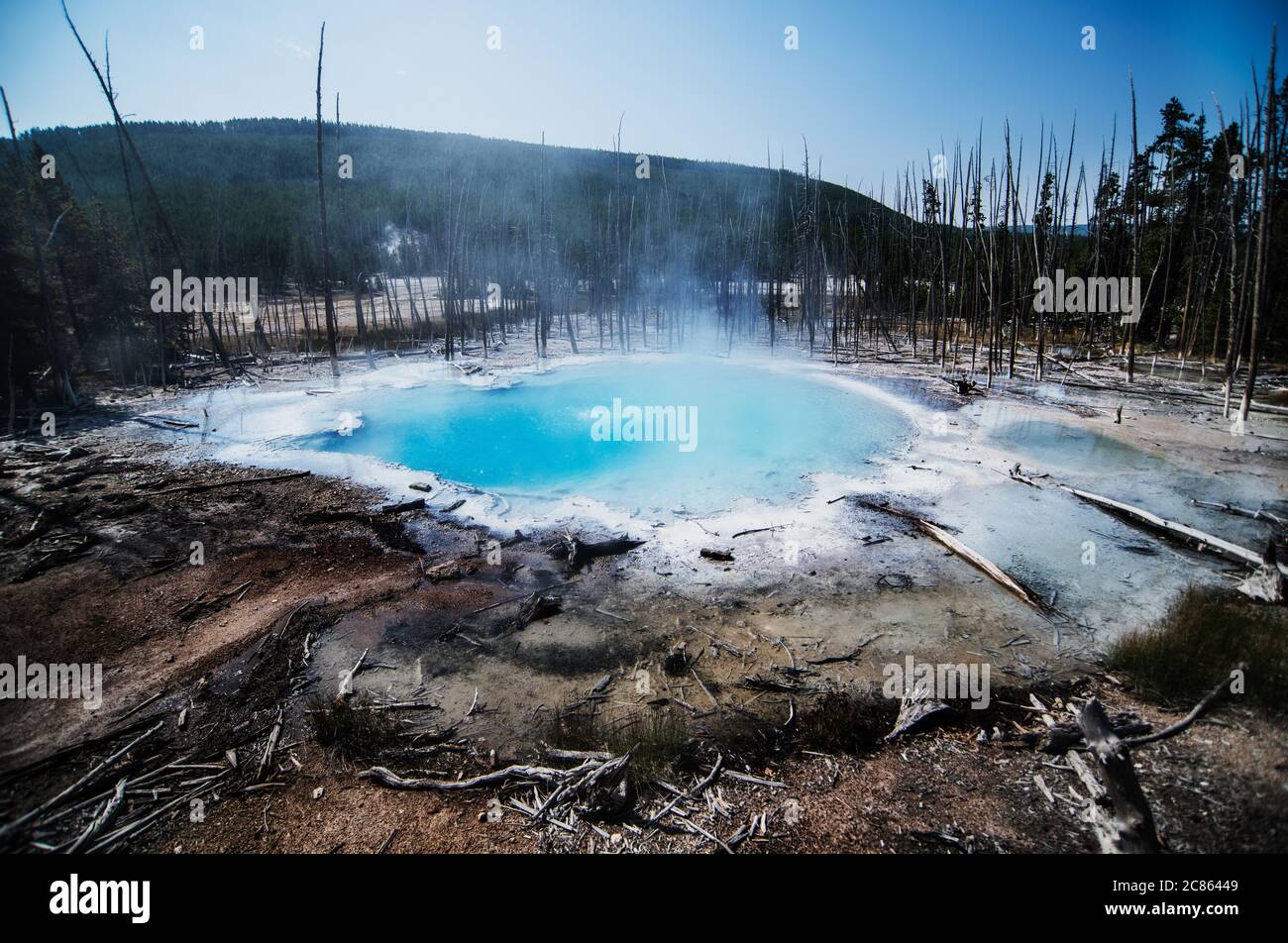 Usa geothermal hot spring lake hi-res stock photography and images - Alamy