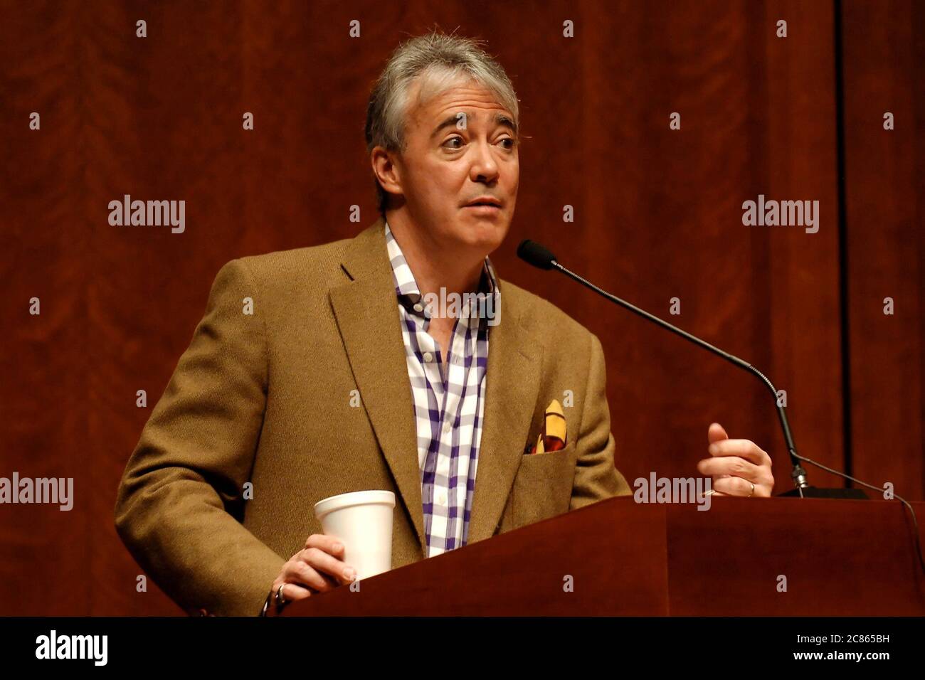 Scott simon npr hi-res stock photography and images - Alamy