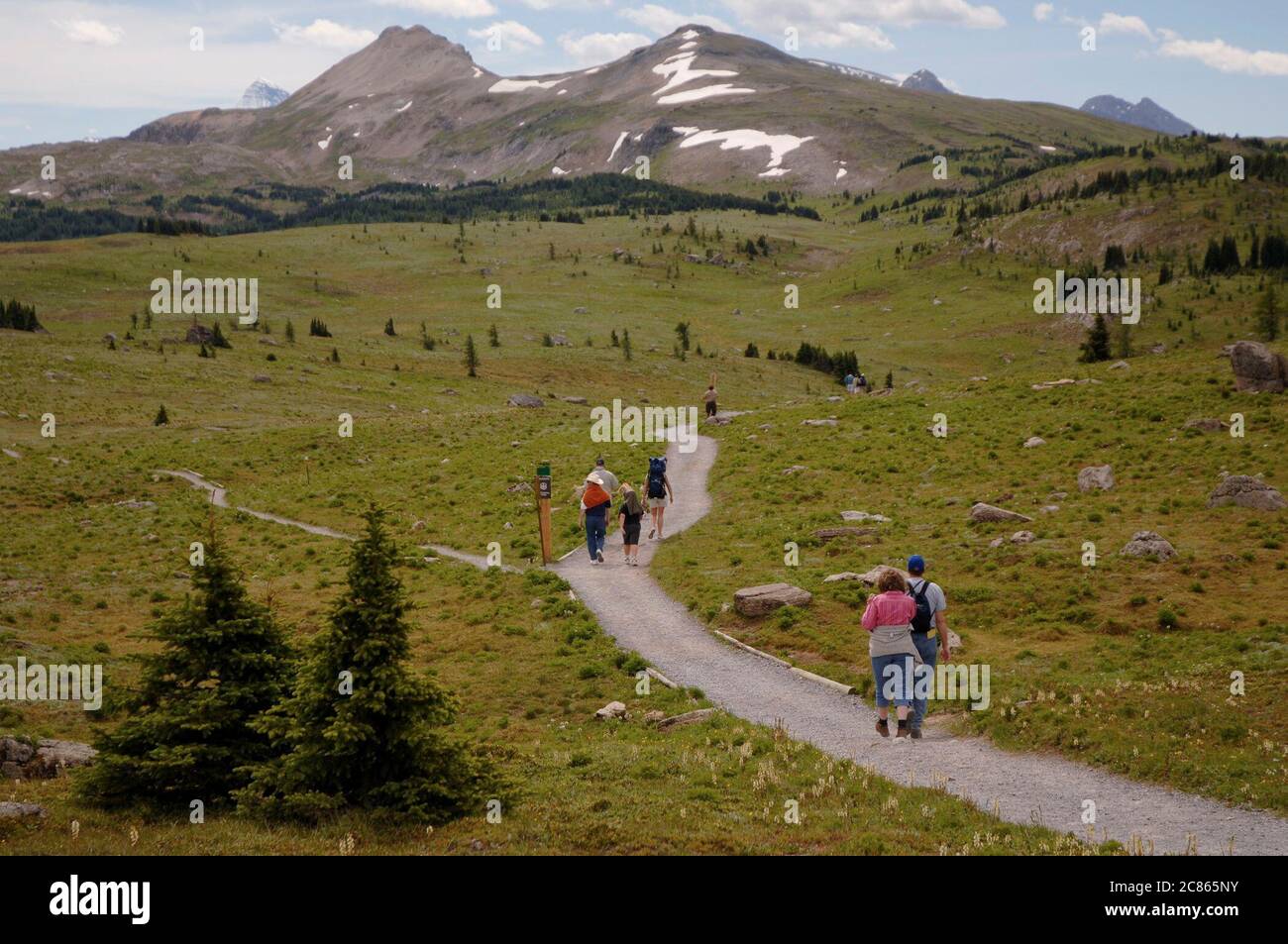 Banff National Park, Alberta Canada, August, 2005: Hikers along the ...