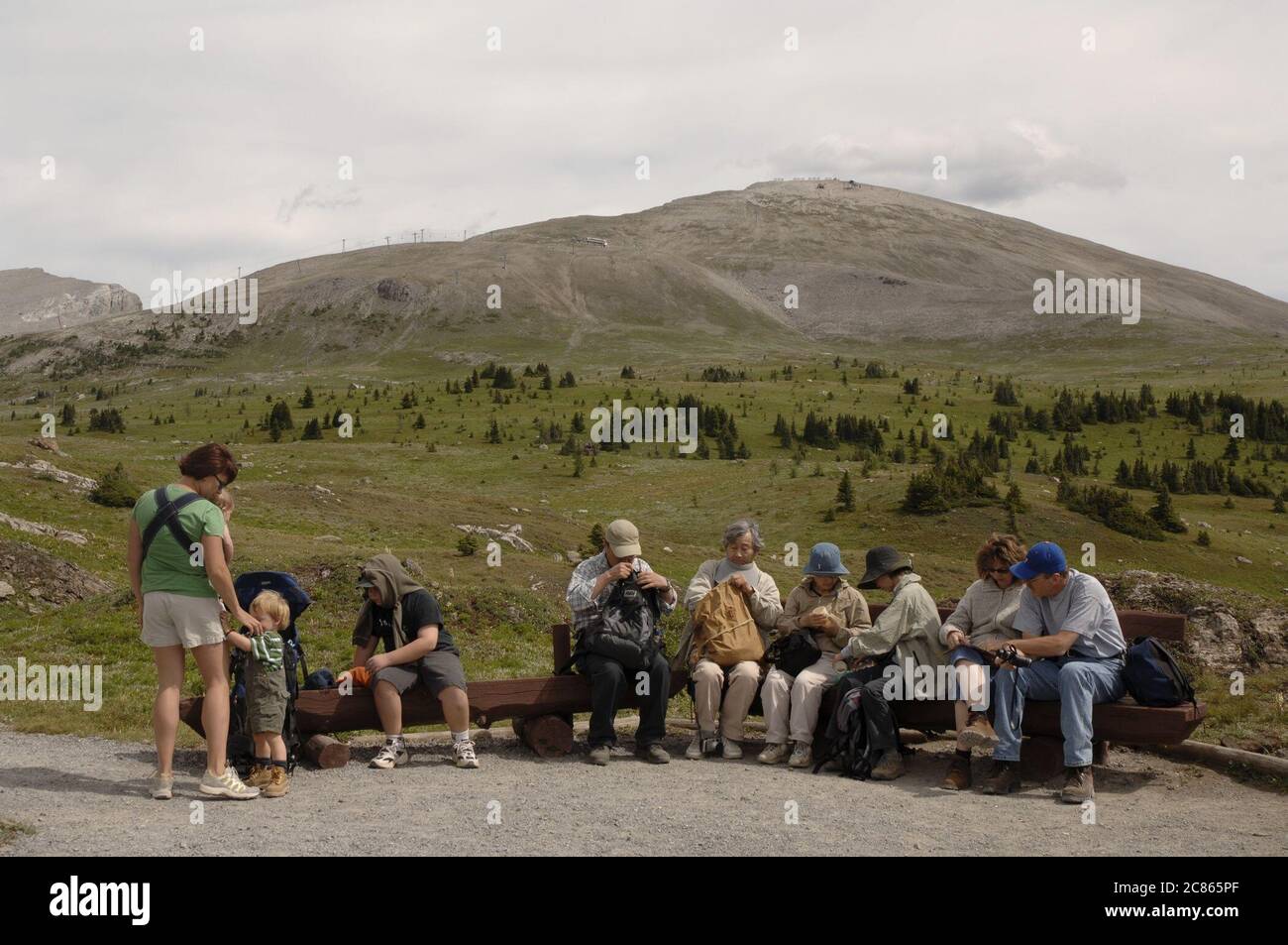 Banff National Park, Alberta Canada, August, 2005: Hikers take a break ...