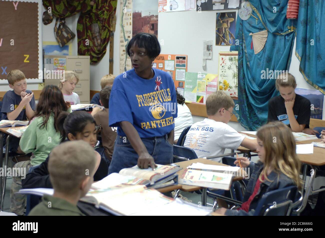 World cultures classroom hi-res stock photography and images - Alamy