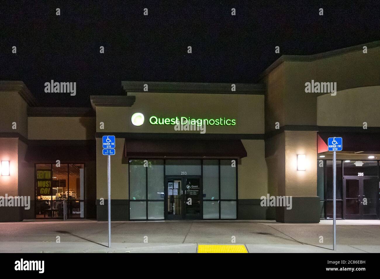 Respiratory tract test hi-res stock photography and images - Alamy