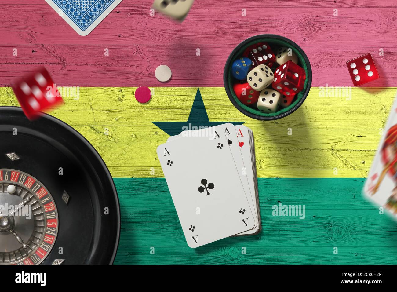 Ghana round flag hi-res stock photography and images - Alamy