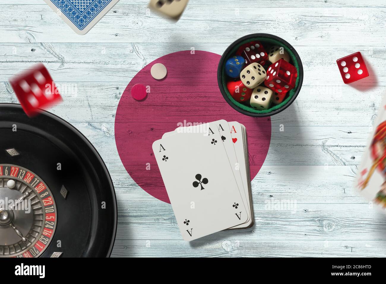 Japanese cards deck hi-res stock photography and images - Alamy