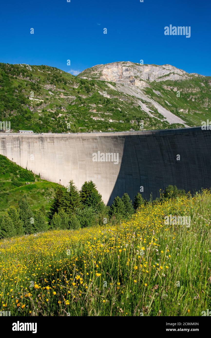 Montagne della funivia hi-res stock photography and images - Alamy