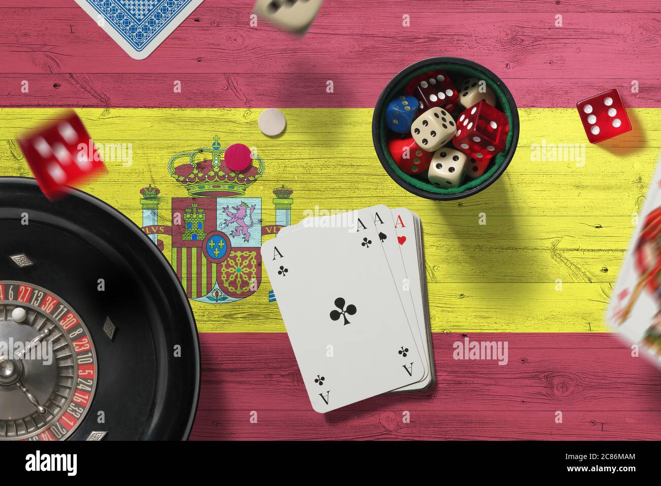Deck of spanish cards hi-res stock photography and images - Alamy