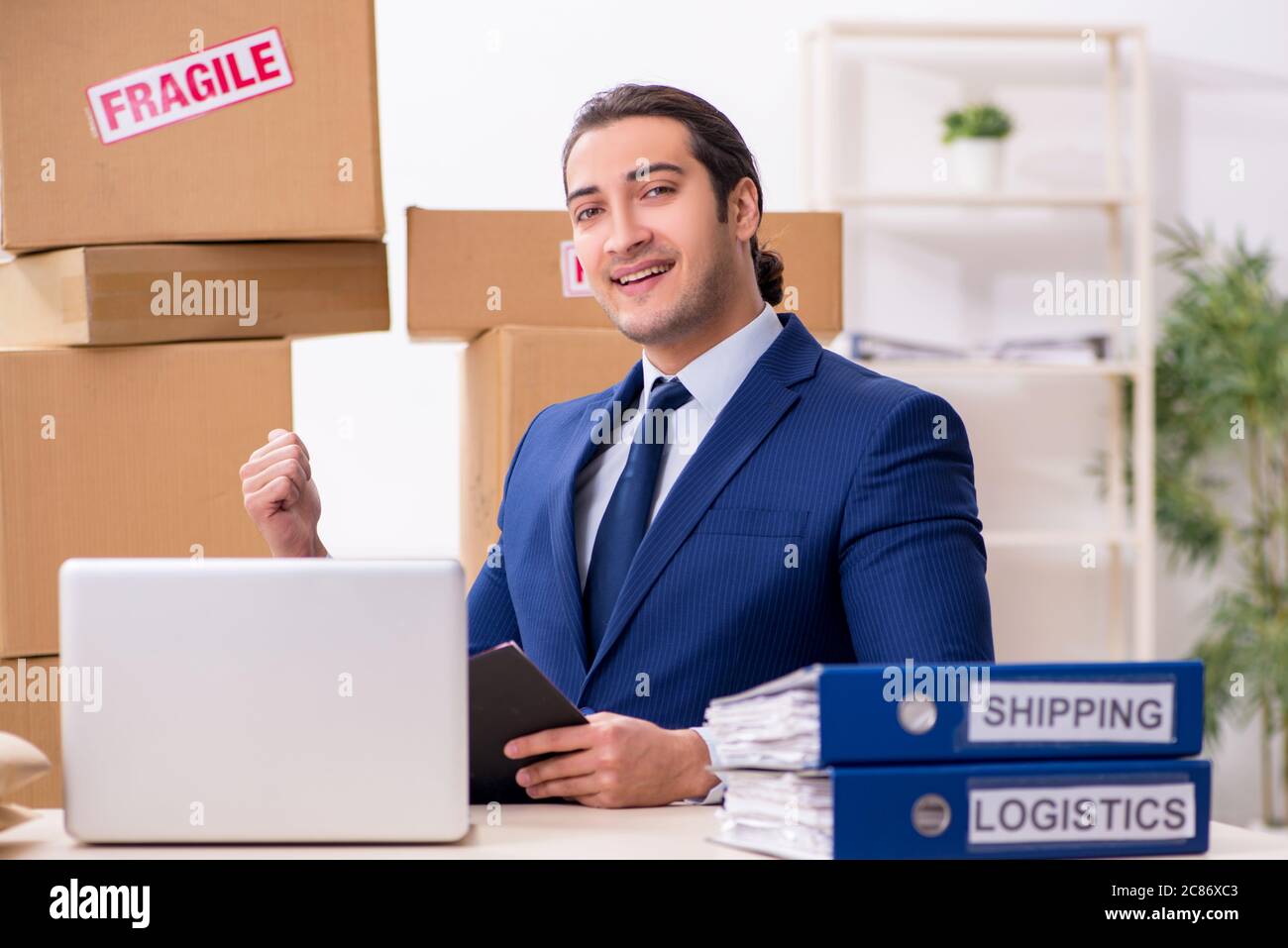 Workload distribution hi-res stock photography and images - Alamy