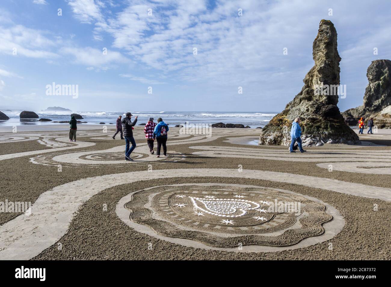 Bandon by the Sea, Oregon / USA - March 13 2020: People walking the ...