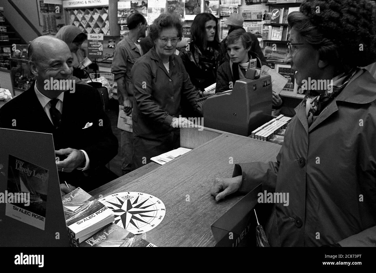 Alec rose round world voyage hi-res stock photography and images - Alamy