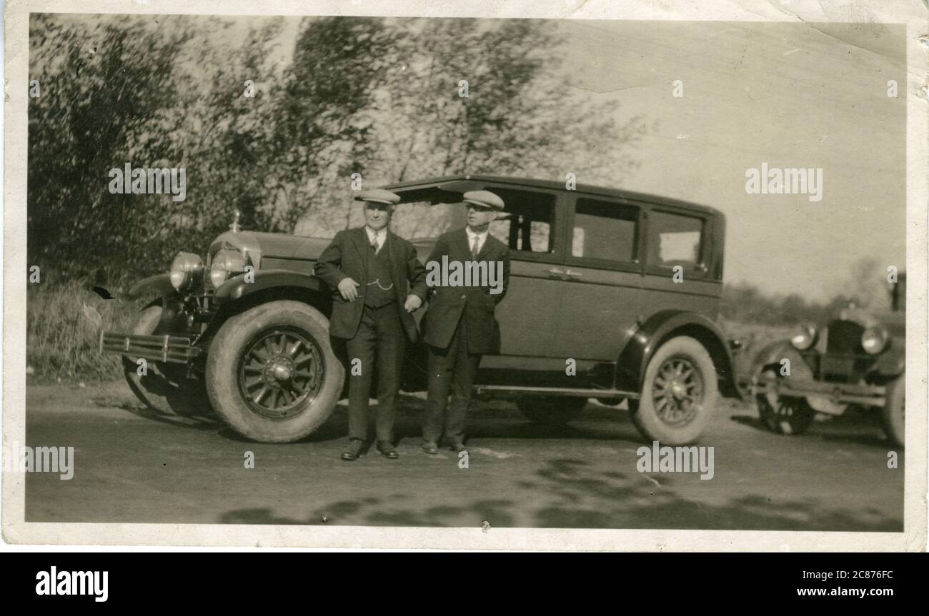 Chrysler vehicle hi-res stock photography and images - Alamy
