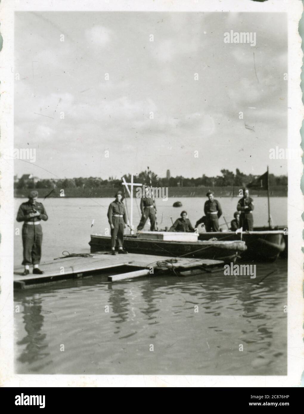 British Army Royal Engineers building The Freeman Bridge Stock Photo ...