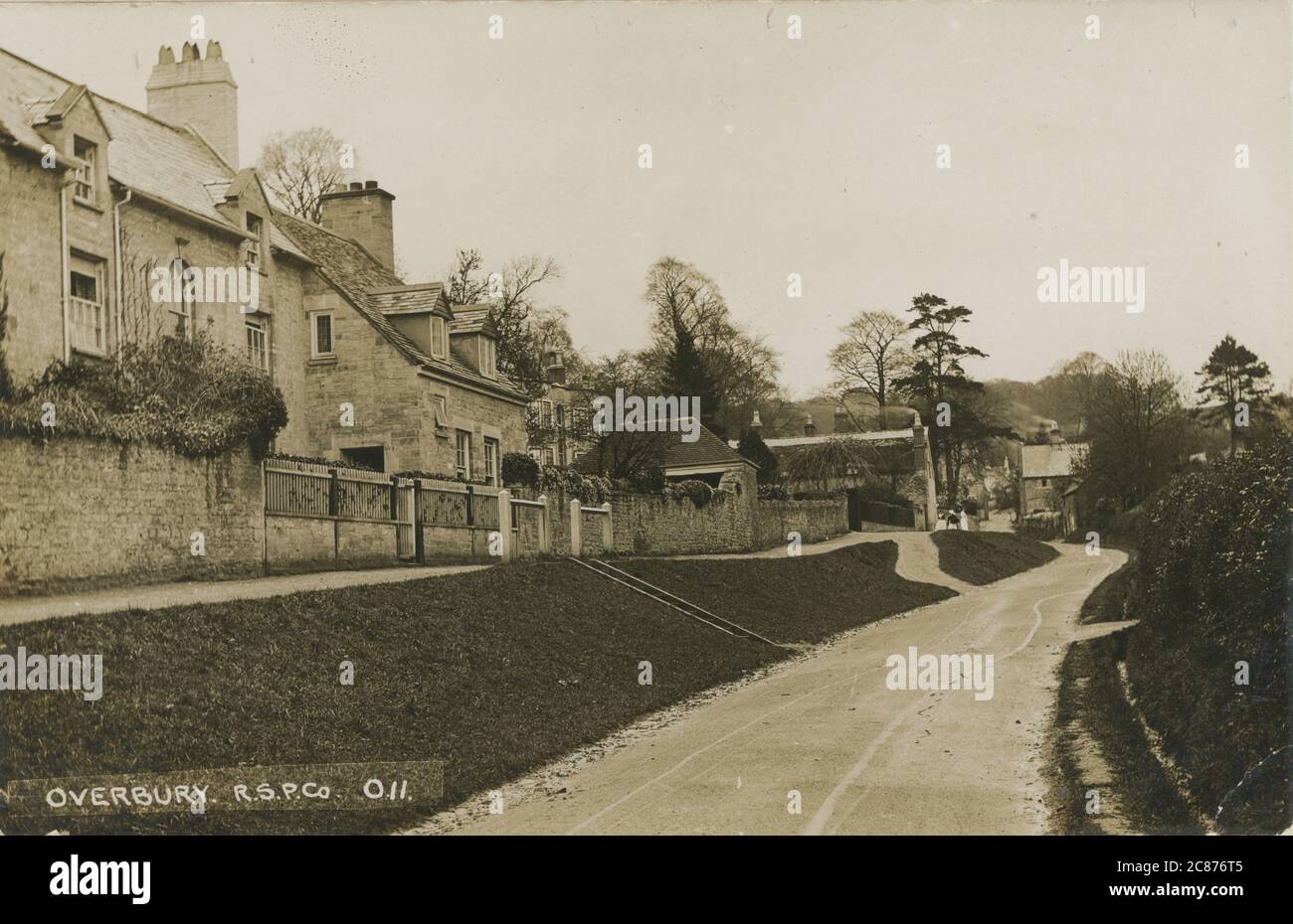 Overbury village hi-res stock photography and images - Alamy