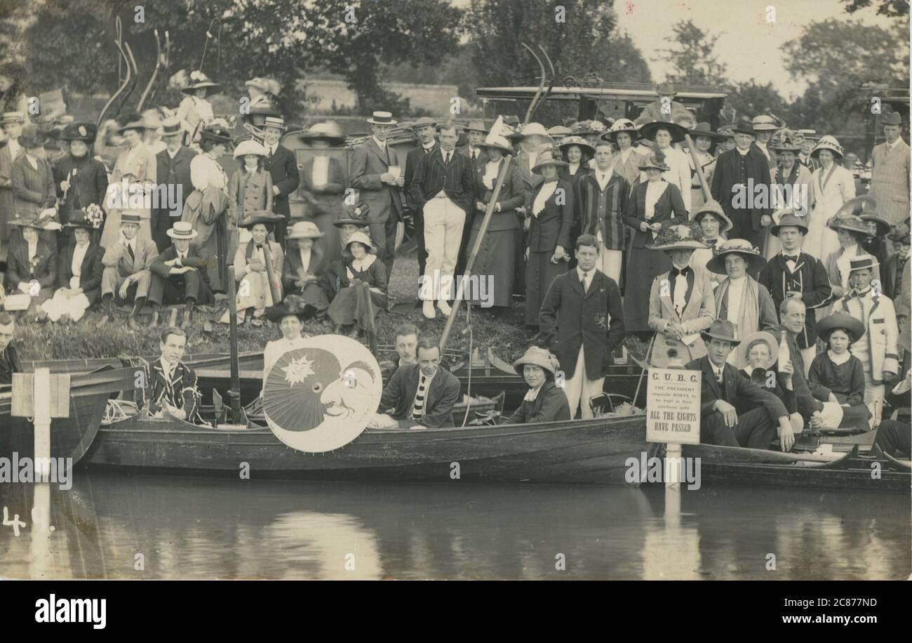 Oxford & Cambridge Boat Race, Ditton Corner at Fen Ditton, Cambridge ...