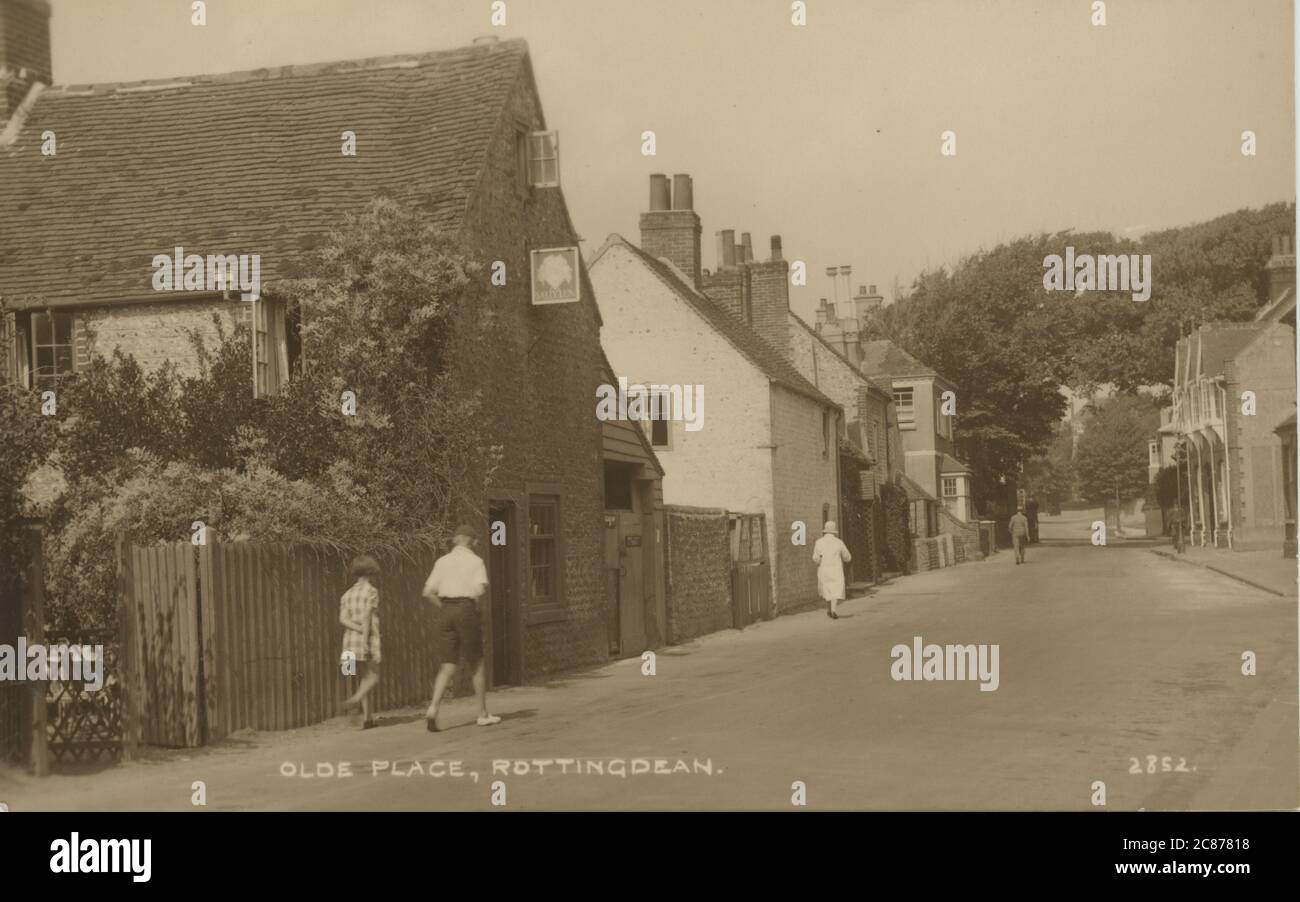 Olde Place , Rottingdean, Brighton, Sussex, England Stock Photo - Alamy
