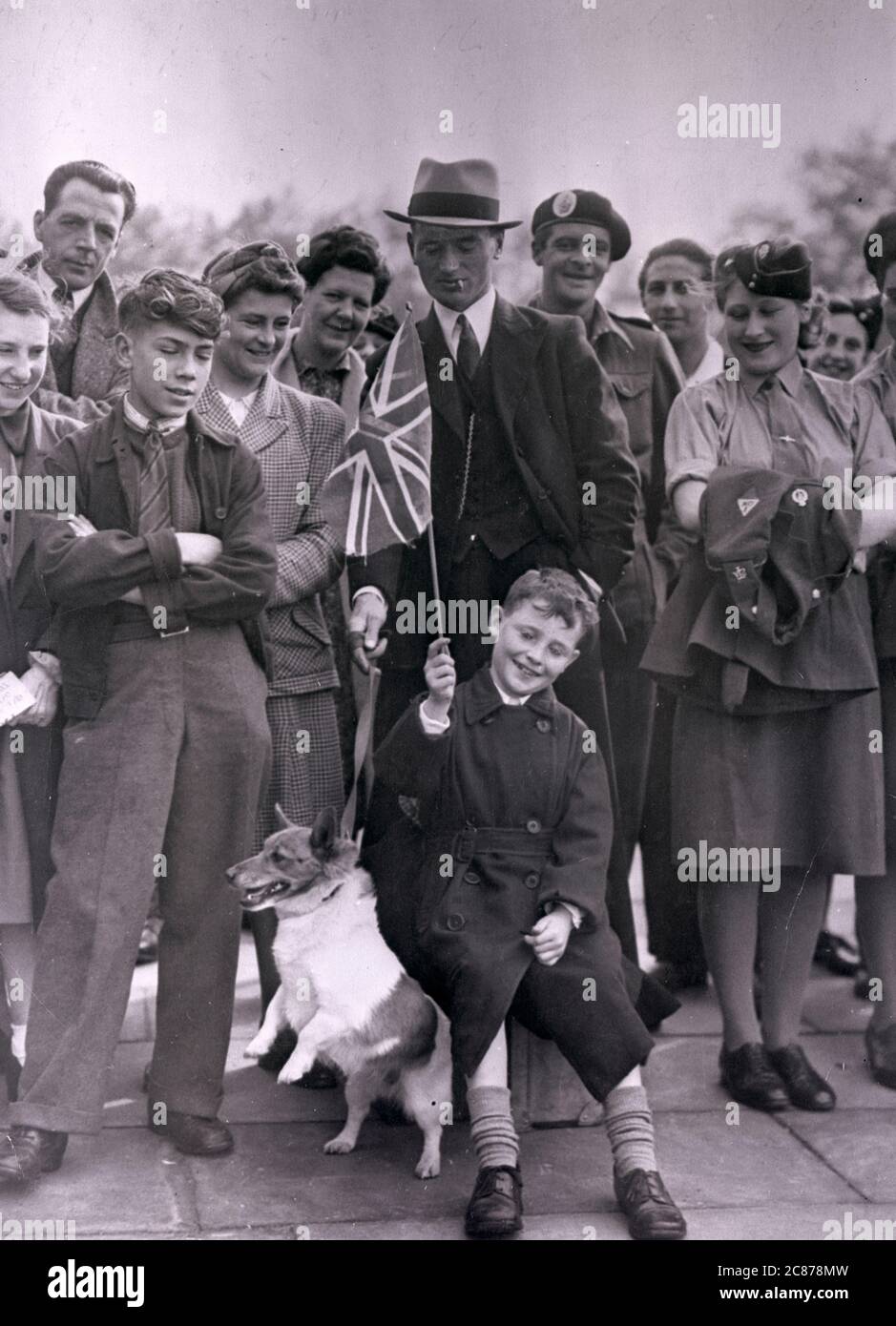 Ve day celebrations london hi-res stock photography and images - Alamy