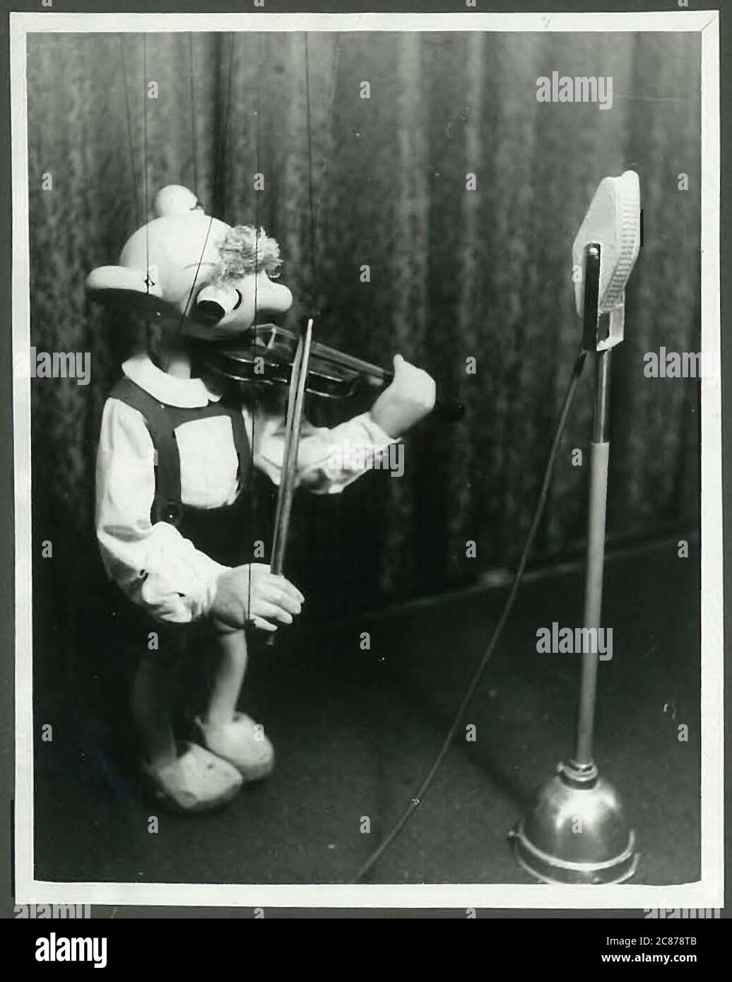 The Marionette Troupe of Prof. Josef Skupa Stock Photo - Alamy
