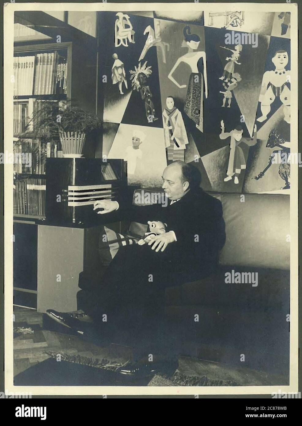 The Marionette Troupe of Prof. Josef Skupa Stock Photo - Alamy