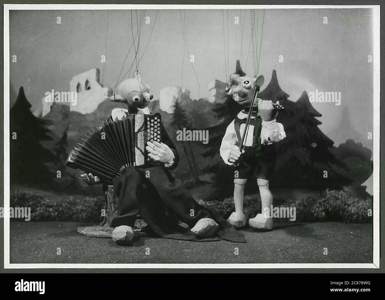 The Marionette Troupe of Prof. Josef Skupa Stock Photo - Alamy