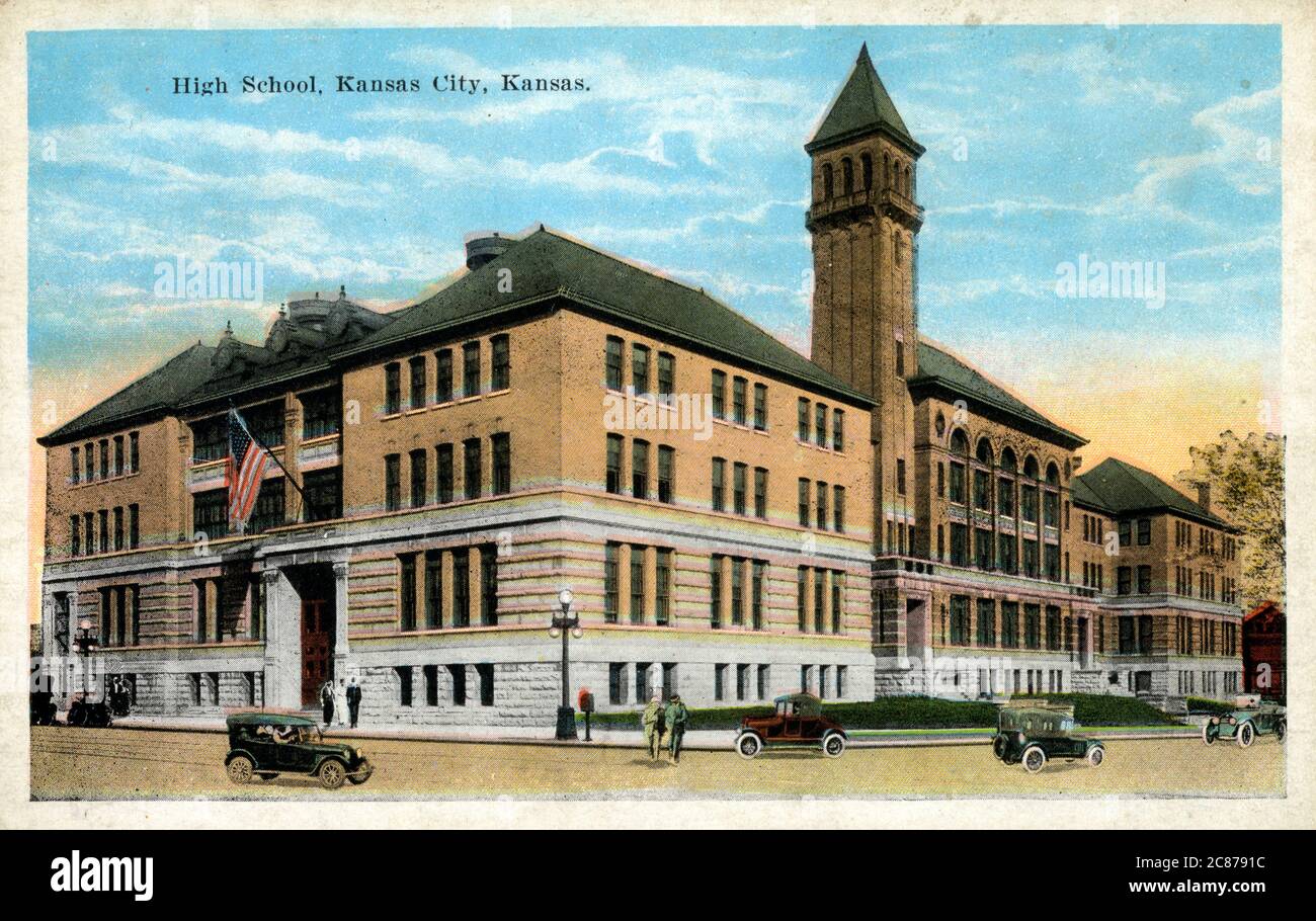 High school building usa hi-res stock photography and images - Alamy