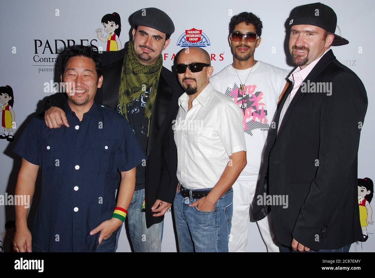 Ozomatli at the Padres Contra El Cancer's 7th Annual 'El Sueno de ...