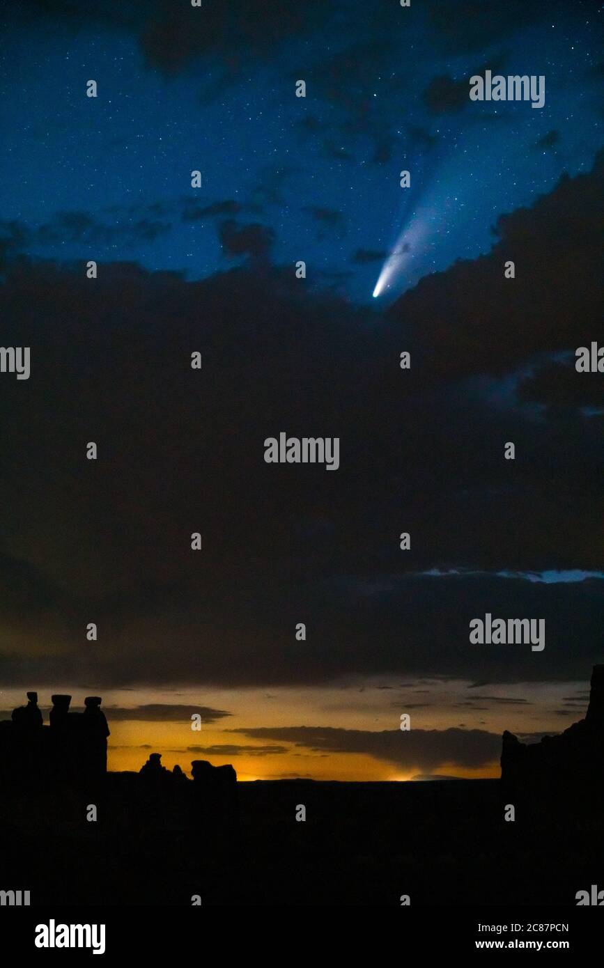 Comet Neowise over the Three Gossips and Sheep Rock in Arches National ...
