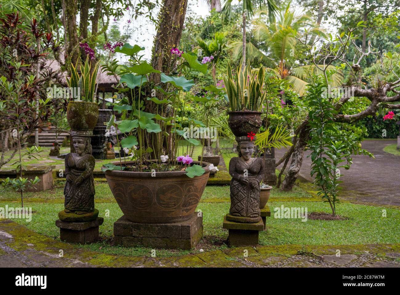Traditional garden at Ubud Stock Photo - Alamy