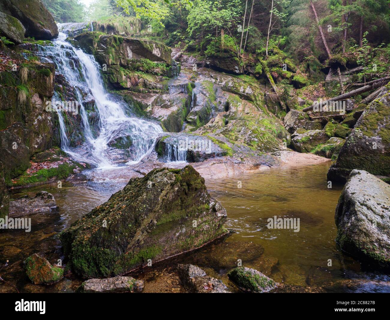 Poledni vodopad hi-res stock photography and images - Alamy