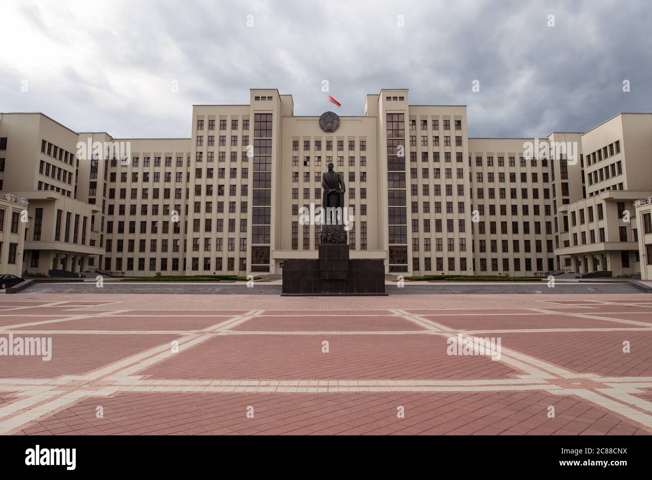 Belarus house of government hi-res stock photography and images - Alamy