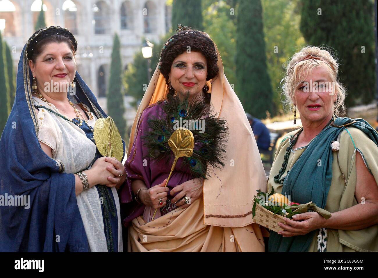 1st and 2nd century BC Roman matrons of the most famous Roman ...