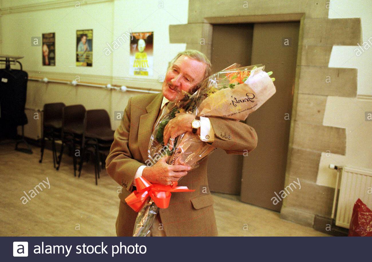 Leslie Phillips British Actor High Resolution Stock Photography and ...