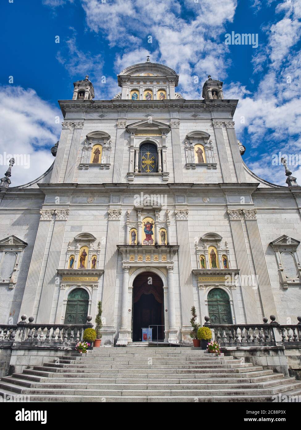 Varallo piedmont chapel sacro hi-res stock photography and images - Alamy