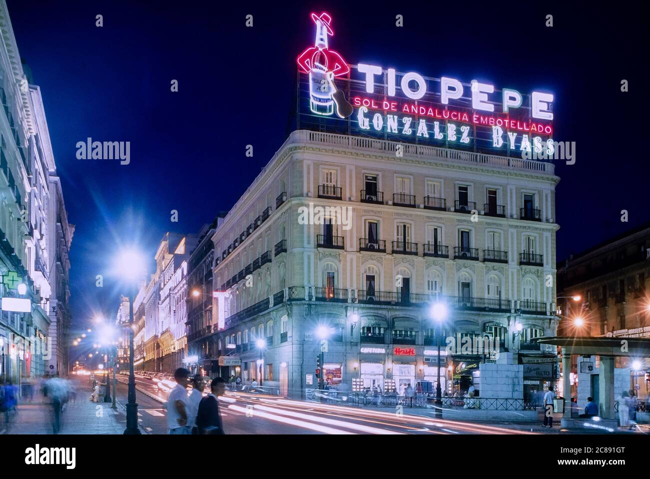 1990 sign hi-res stock photography and images - Alamy