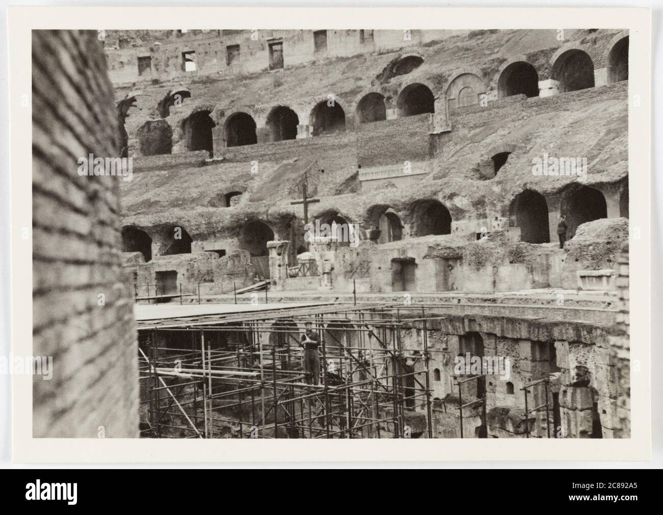 The roman forum in October 1951, Rome, Italy Stock Photo - Alamy