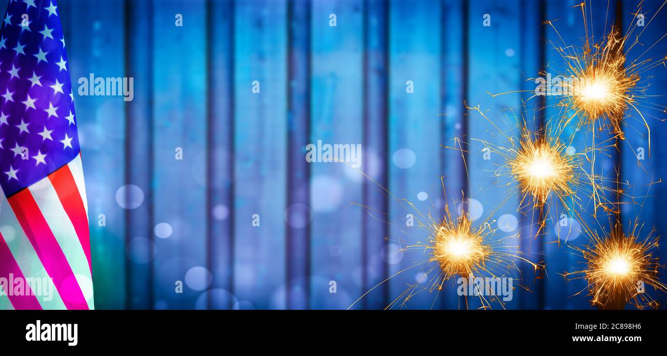 American flag lit up hi-res stock photography and images - Alamy