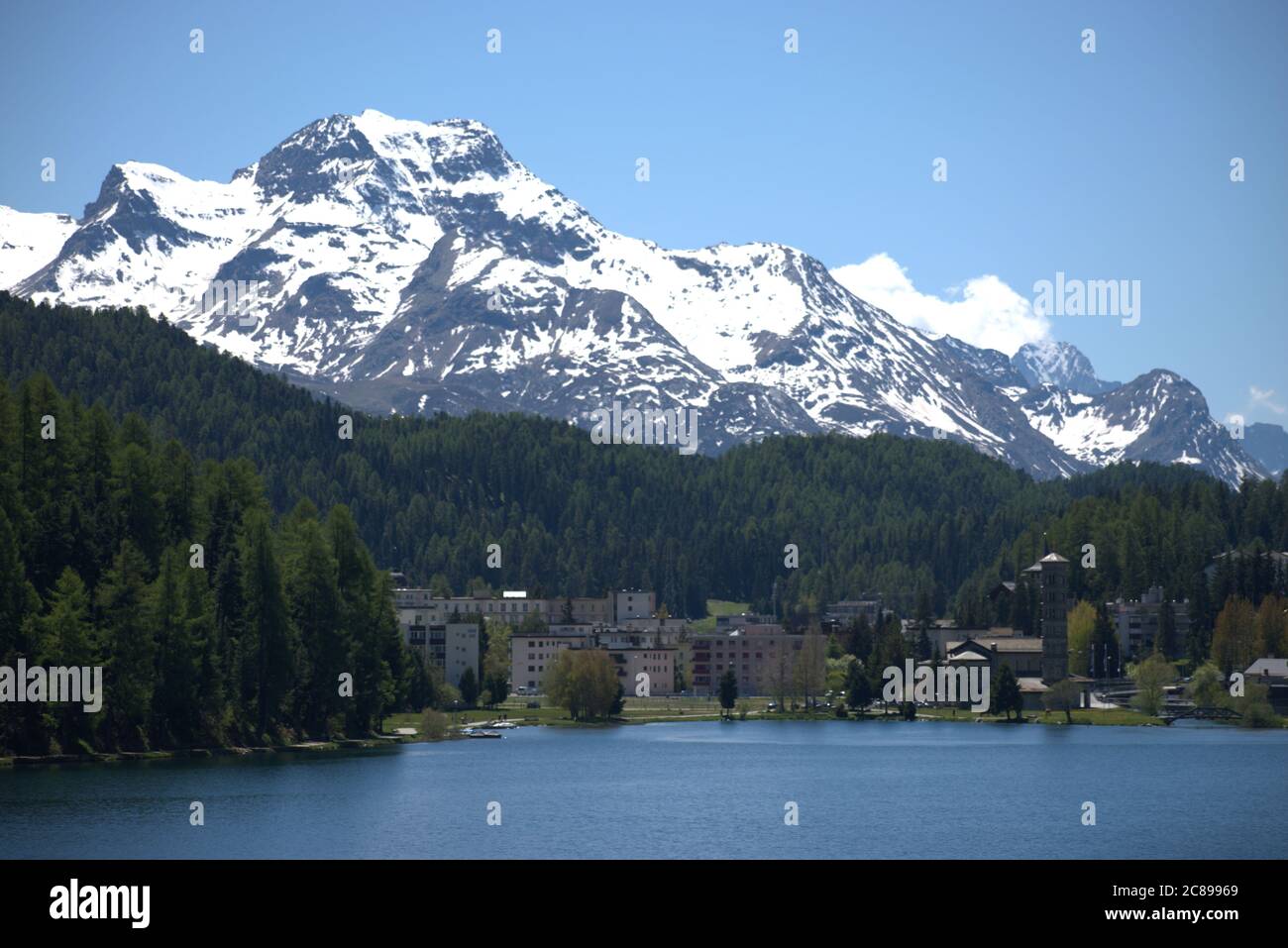 Mountain panorama at the lake of Saint Moritz Stock Photo - Alamy