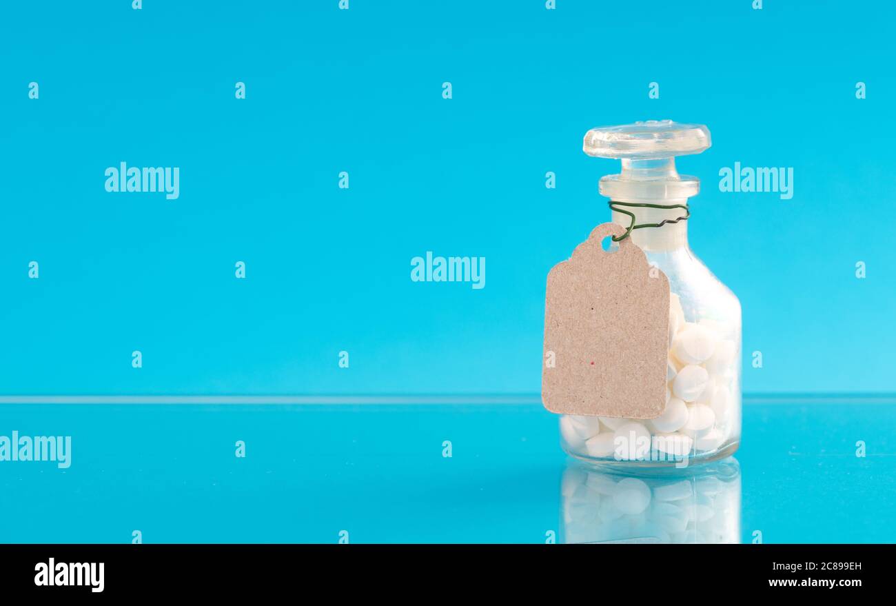 Empty medication vial hi-res stock photography and images - Alamy