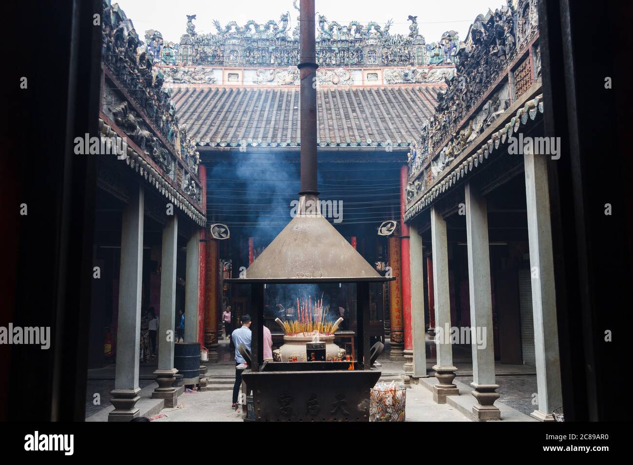 Buddha ho chi minh temple hi-res stock photography and images - Alamy