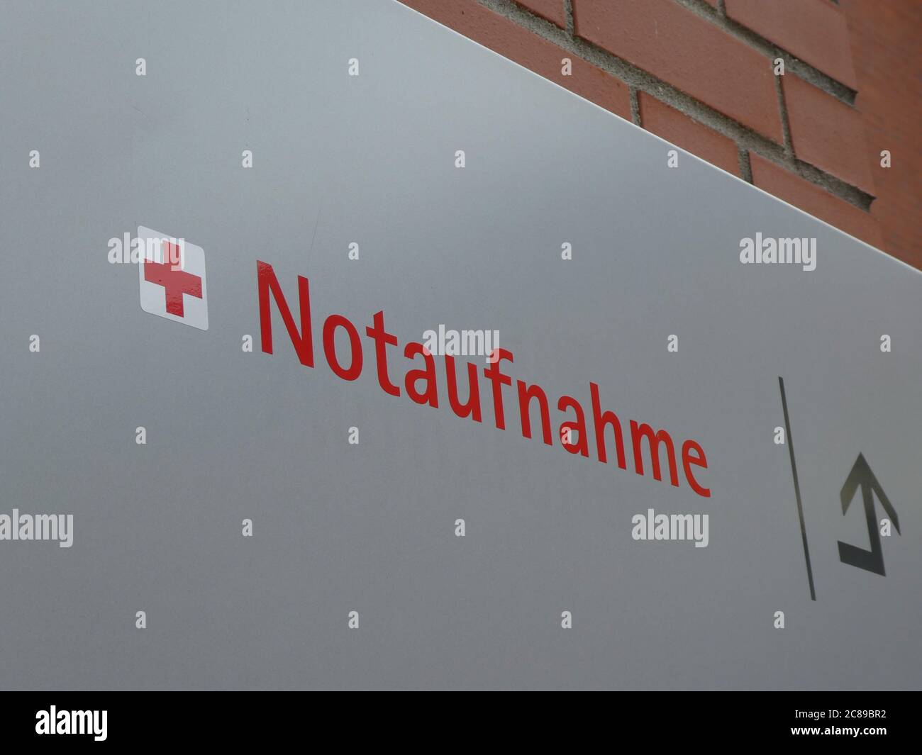 Cologne, Germany. 17th July, 2020. Sign "Emergency room" with red cross ...