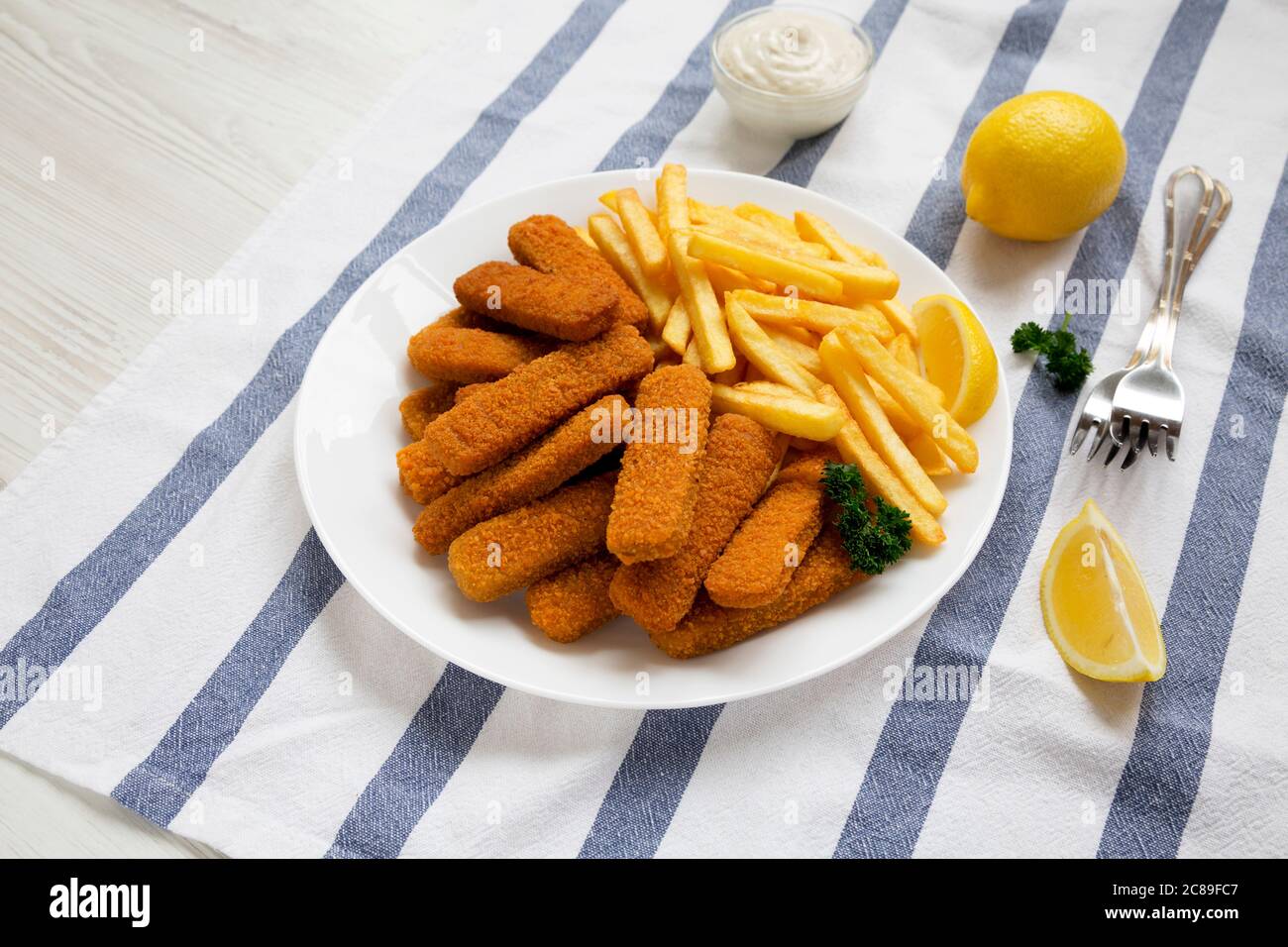 Breaded fish sticks french fries hi-res stock photography and images ...