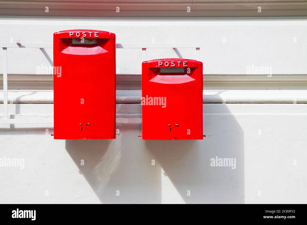 Italian mailbox letters hi-res stock photography and images - Alamy