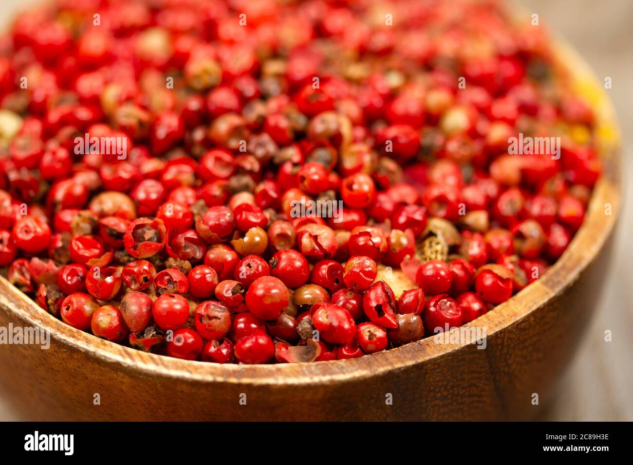 Red peppercorn seeds in hi-res stock photography and images - Alamy